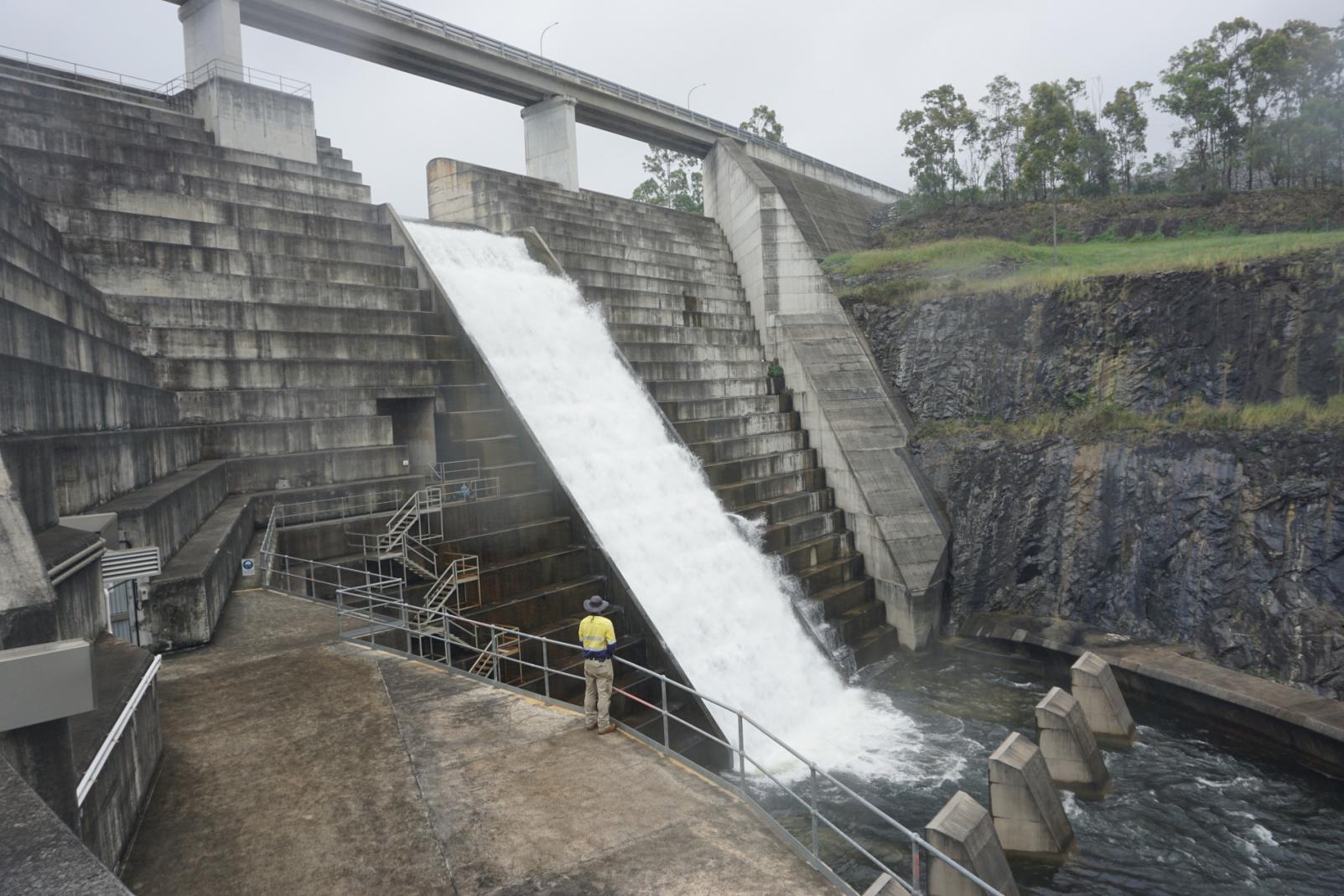 What is the difference between a gated and ungated dam? | Seqwater